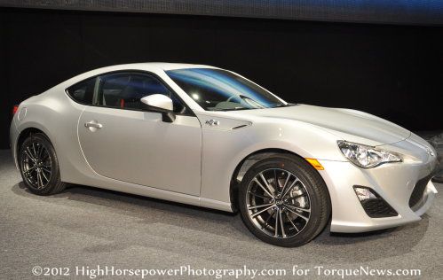 The Subaru BRZ , Scion FR-S get mediocre fuel economy figures | Torque News